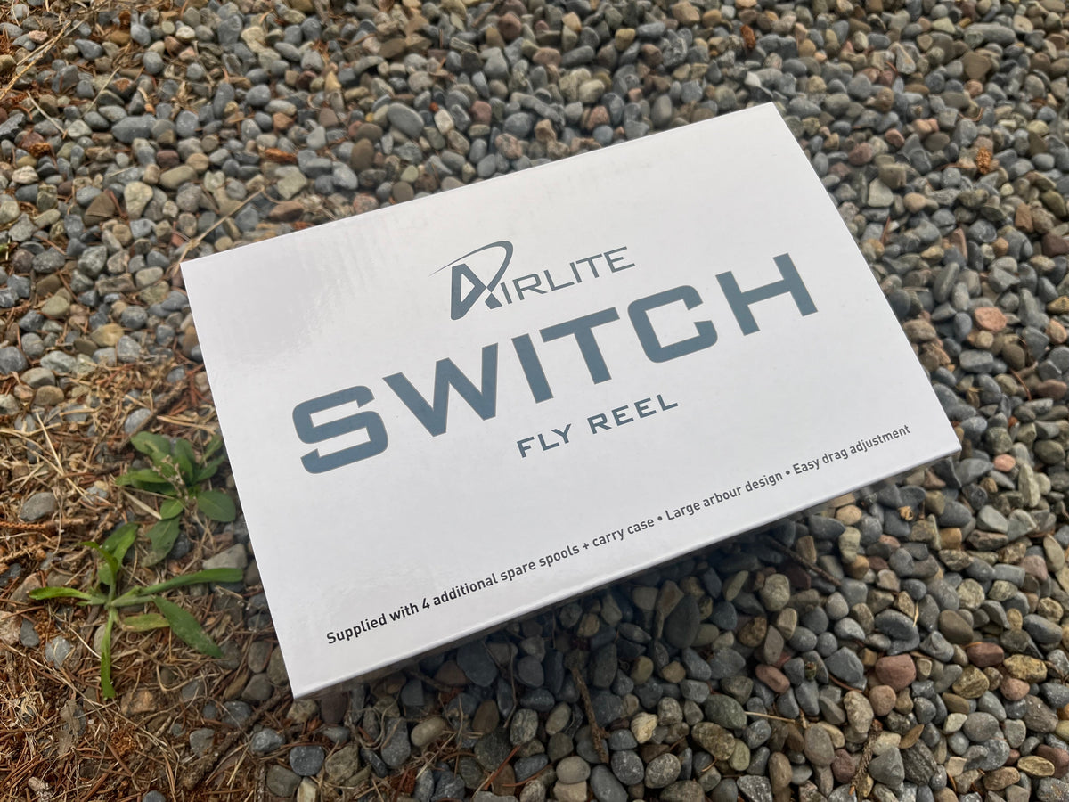 Airlite fly reel SWITCH Cassette version. 3 extra spools included. – JP ...